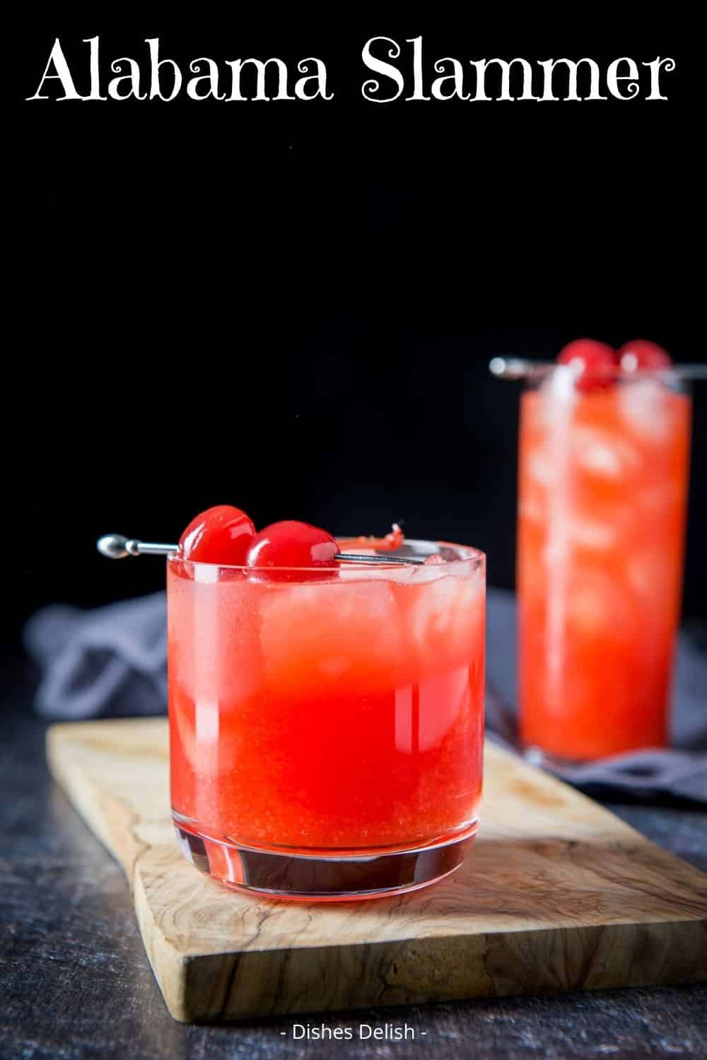 Alabama Slammer Cocktail | Dishes Delish