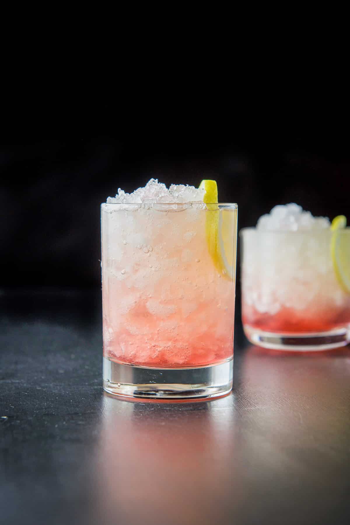 Bramble Cocktail Recipe | Dishes Delish