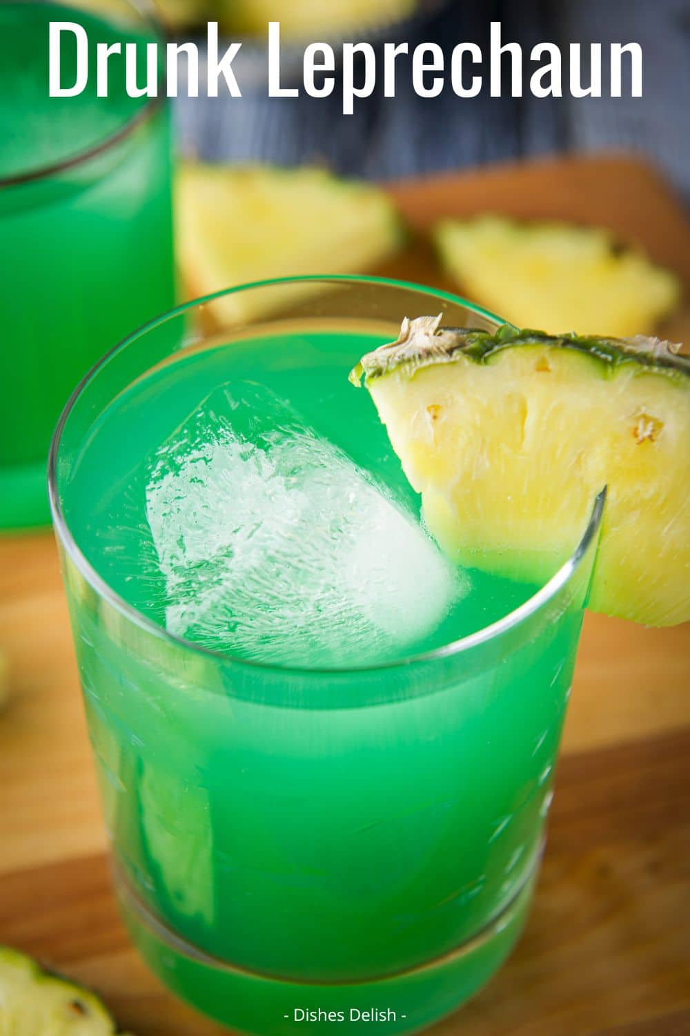 Drunk Leprechaun Drink - Dishes Delish