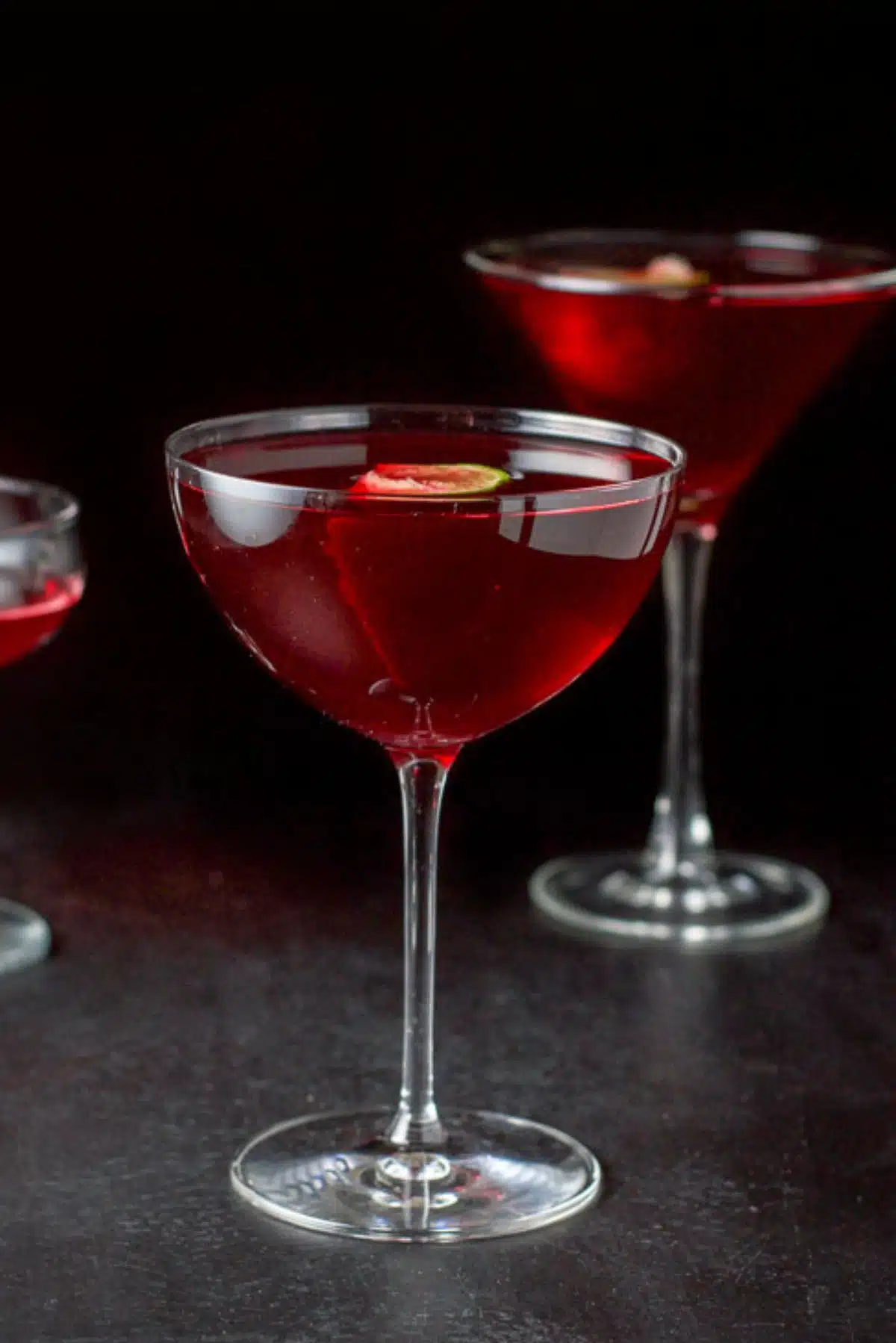 Woo Woo Cocktail | Dishes Delish